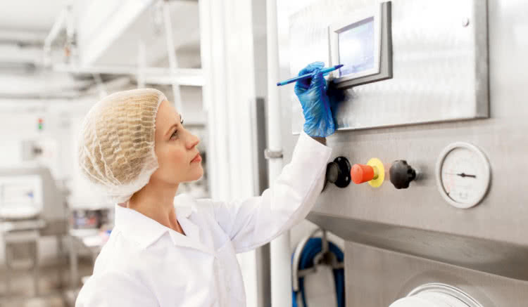 Cleanroom pod kontrolą – automatyka budynkowa i przemysłowa na poziomie ...