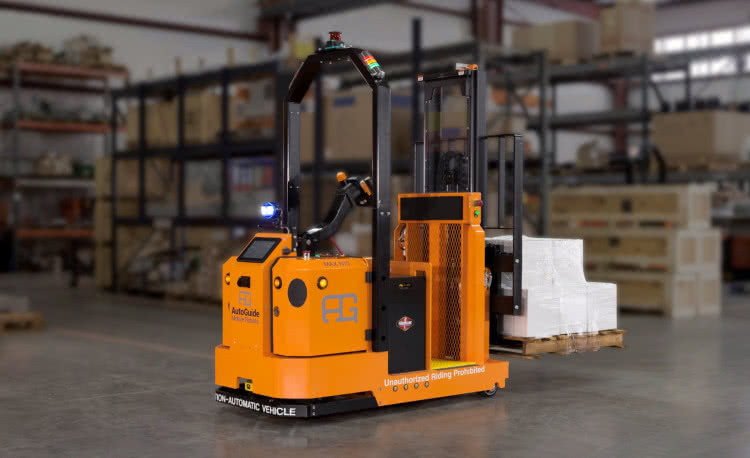 Właściciel UR - firma Teradyne - przejmuje AutoGuide Mobile Robots