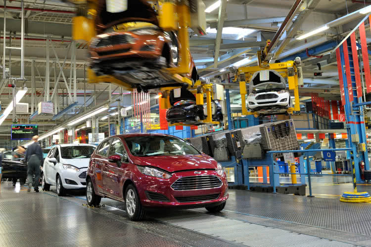 Ford zainwestuje 2 mld dolarów w Europie