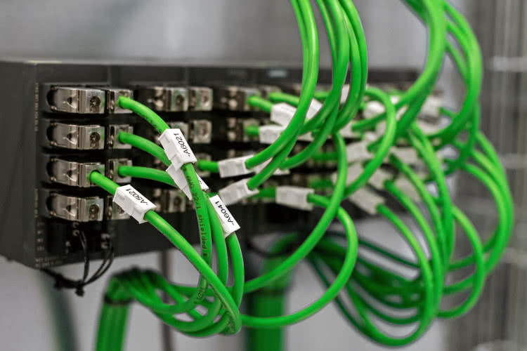 Komunikacja W Systemach Automatyki Przemysłowej Ethernet Vs Fieldbus