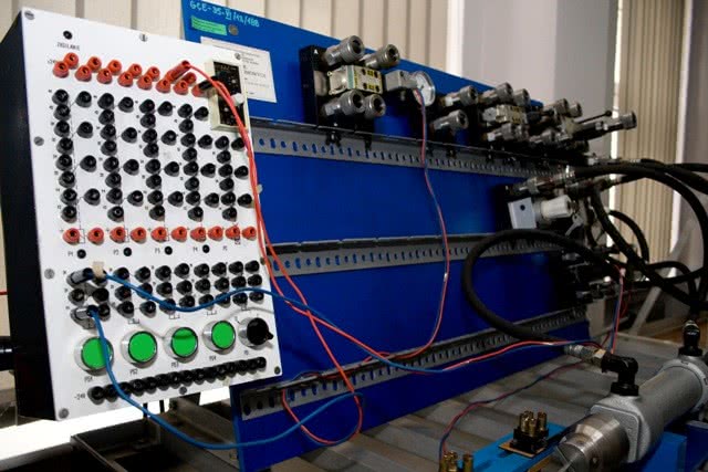 Hydraulika siłowa - szkolenia