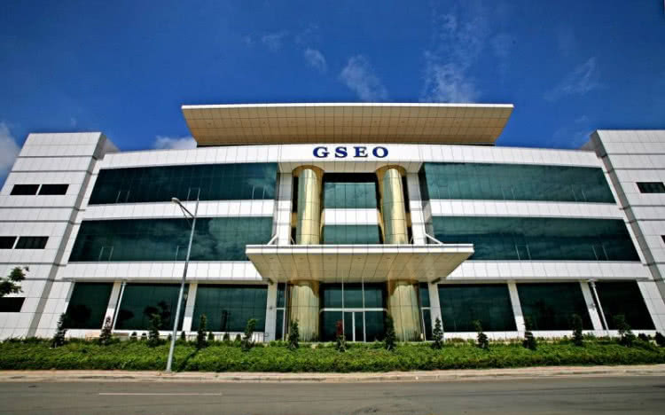 Genius Electronic Optical sprzedaje fabrykę za ponad 21 mln dolarów